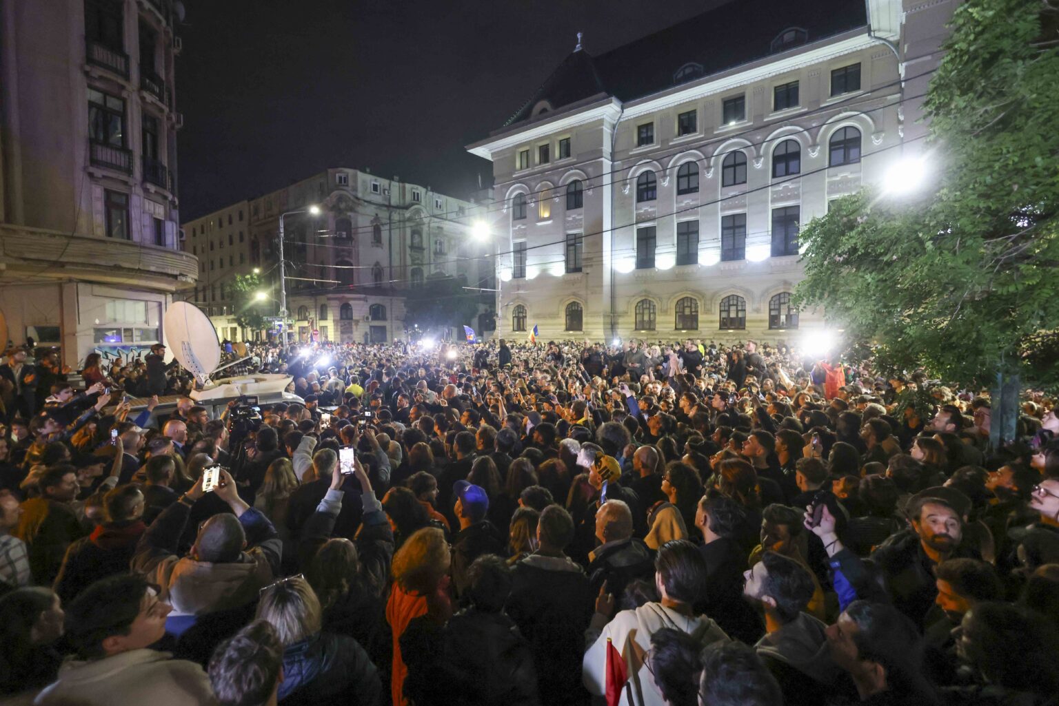 Retrospectivă 2025. Democrația a tremurat din temelii. Cronica unei ...